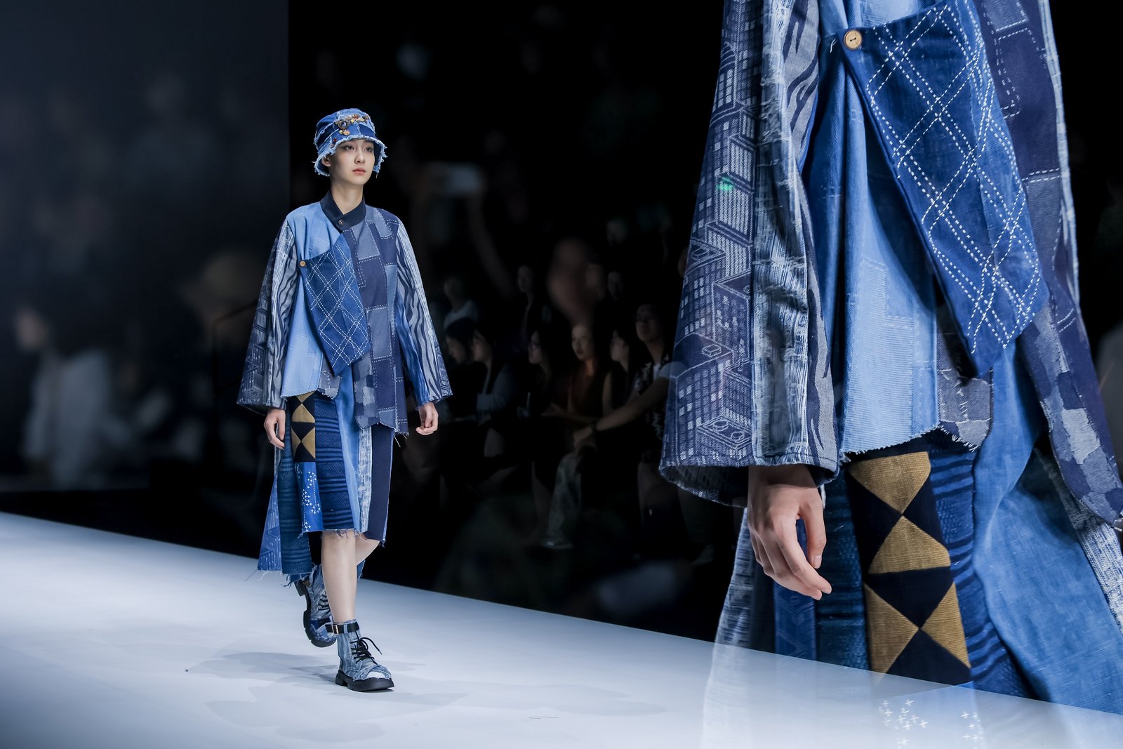 我校优秀毕业设计作品第七次精彩亮相中国国际大学生时装周